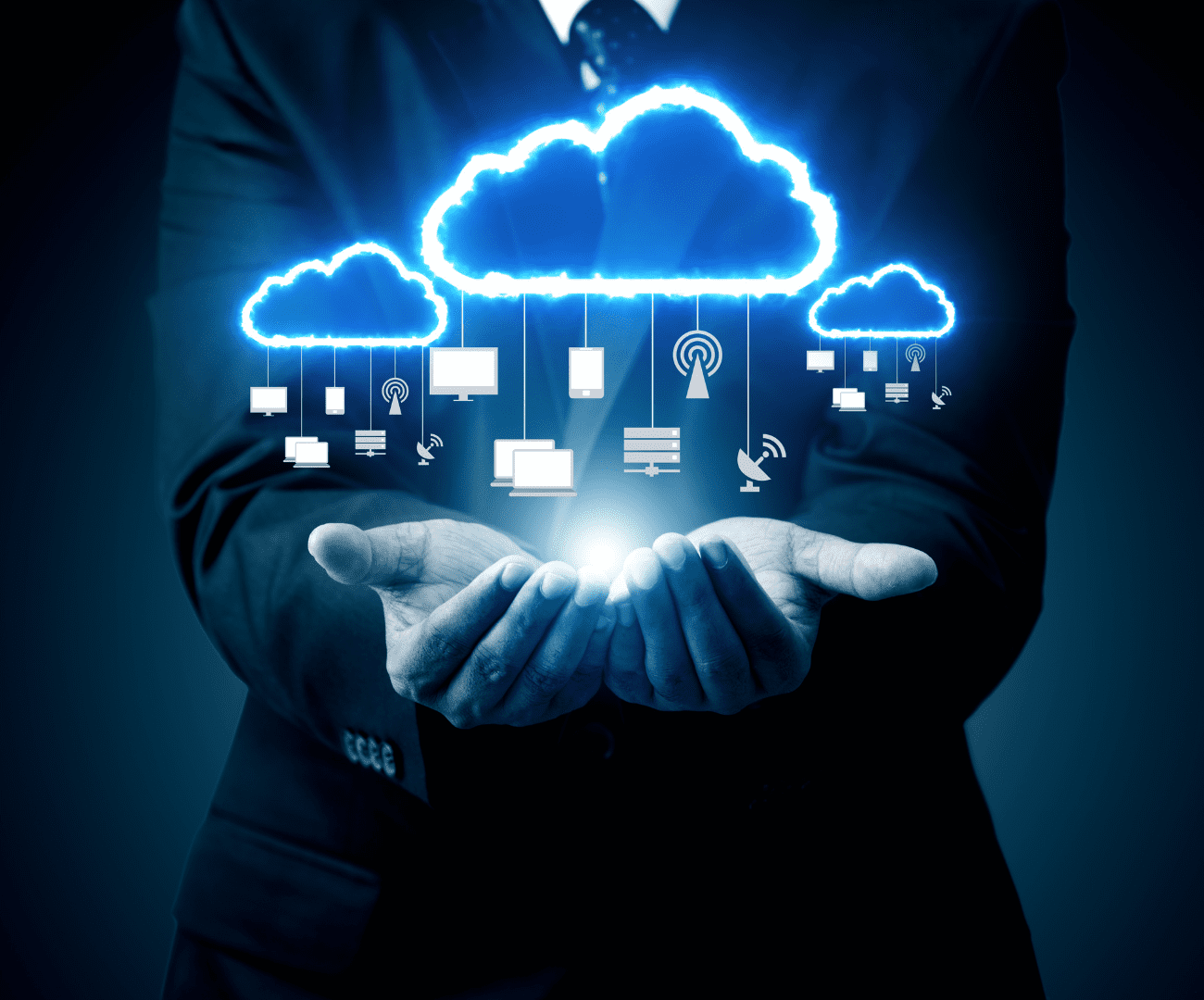 20 Benefits of AWS for Businesses and 3 Drawbacks 2023